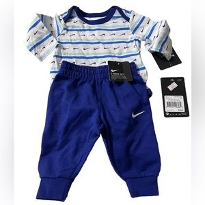 Nike | Matching Sets | Infant Boys Nike Long Sleeve 2 Piece Nike Swoosh ...